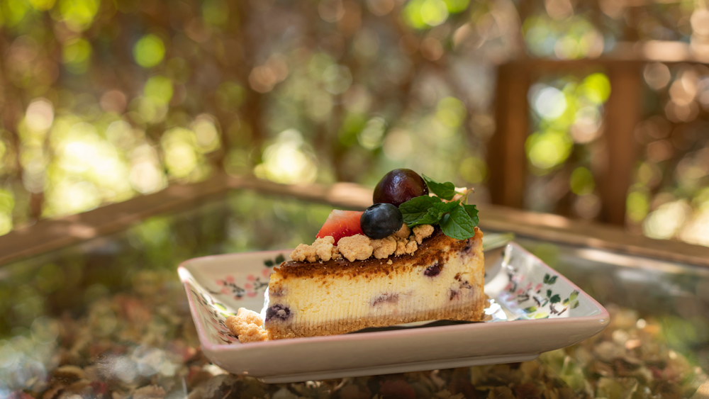 Brittle Cheesecake Crumble Recipe | Brittle-Brittle Desserts